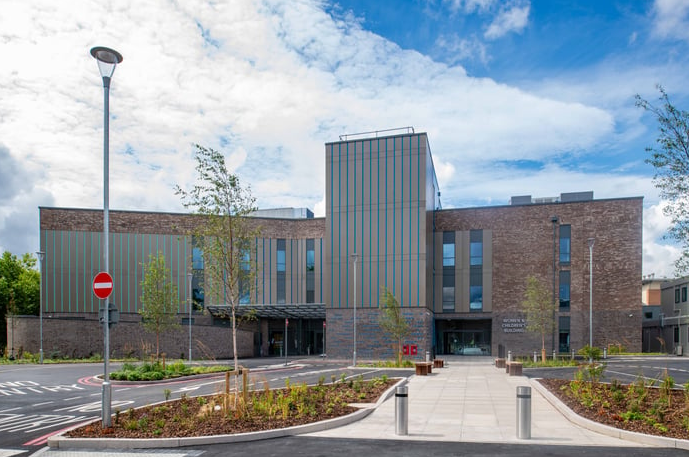 Chester makes history: Countess of Chester Hospital opens first NHS net ...